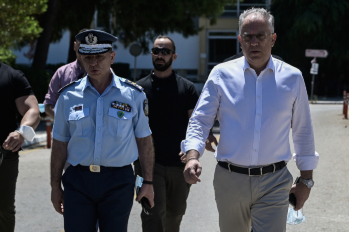 ΣΟΚAΡΙΣΤΙΚΟ ΒΙΝΤΕΟ: ΑΦΟΥ ΕΚΑΨΑΝ ΤΗΝ ΕΥΒΟΙΑ, ΤΟΠΟΘΕΤΟΥΝ ΑΝΕΜΟΓΕΝΝΗΤΡΙΕΣ ...