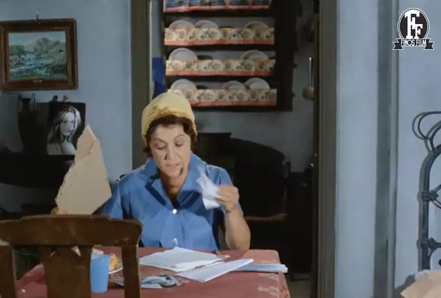 «Έχεις ξαναδεί ήλιο να καίει τόσο πολύ» : To ΕΠΙΚΟ βίντεο της Finos ...