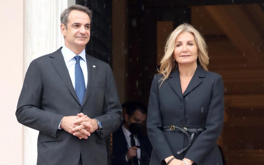 Κ@ΛΟΧΑΝΕΙΟ Η ΝΔ: ΧΩΡΙΣΜΕΝΗ ΣΕ ΟΜΑΔΕΣ Η ΚΥΒΕΡΝΗΣΗ, ΕΤΟΙΜΗ ΝΑ ΕΚΡΑΓΕΙ Η ...