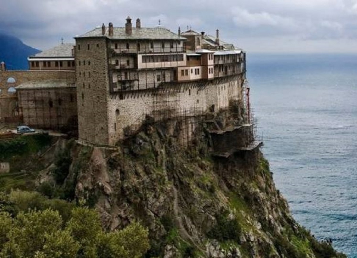 Χαλκιδική: Υδροστρόβιλος «χτύπησε» το Άγιο Όρος – Makeleio.gr