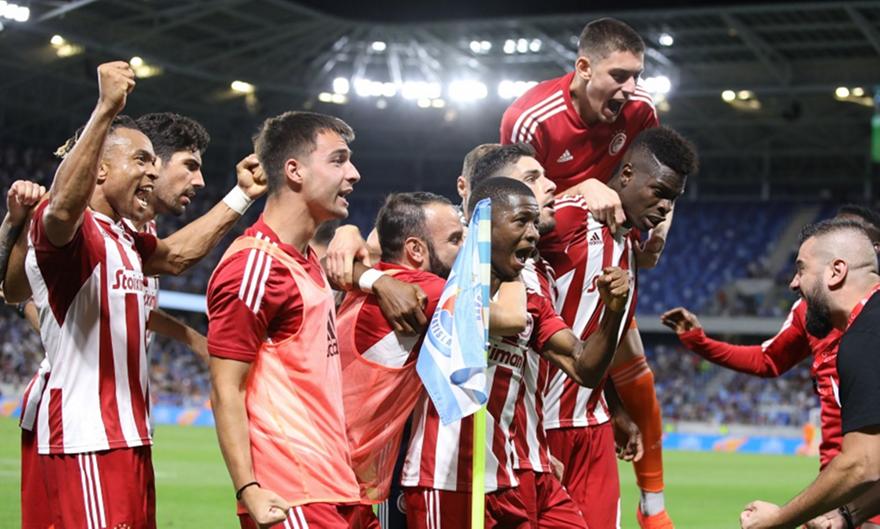 Europa League: ΕΣΠΑΣΑΝ ΚΑΡΔΙΕΣ! Ο Ολυμπιακός κέρδισε στα πέναλτι τη ...