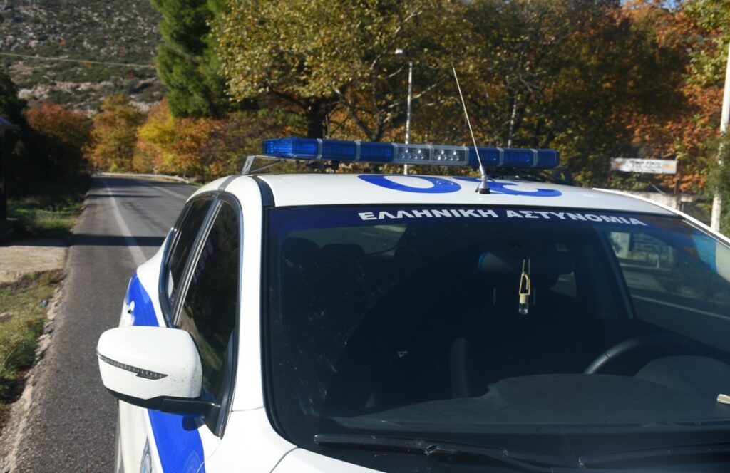ΑΝΑΒΡΑΣΜΟΣ ΣΤΗ ΖΑΚΥΝΘΟ ΜΕ ΝΕΑ ΔΟΛΟΦΟΝΙΑ ΓΥΝΑΙΚΑΣ! ΞΥΛΟΚΟΠΗΣΕ ΤΗ ΣΥΖΥΓΟ ...