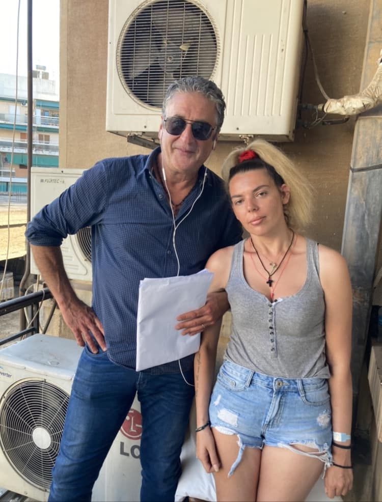 Όπως είπα από την αρχή: Με γνώμονα πρώτα την υγεία και τη ζωή της, και μετά την καταραμένη ουσία ...