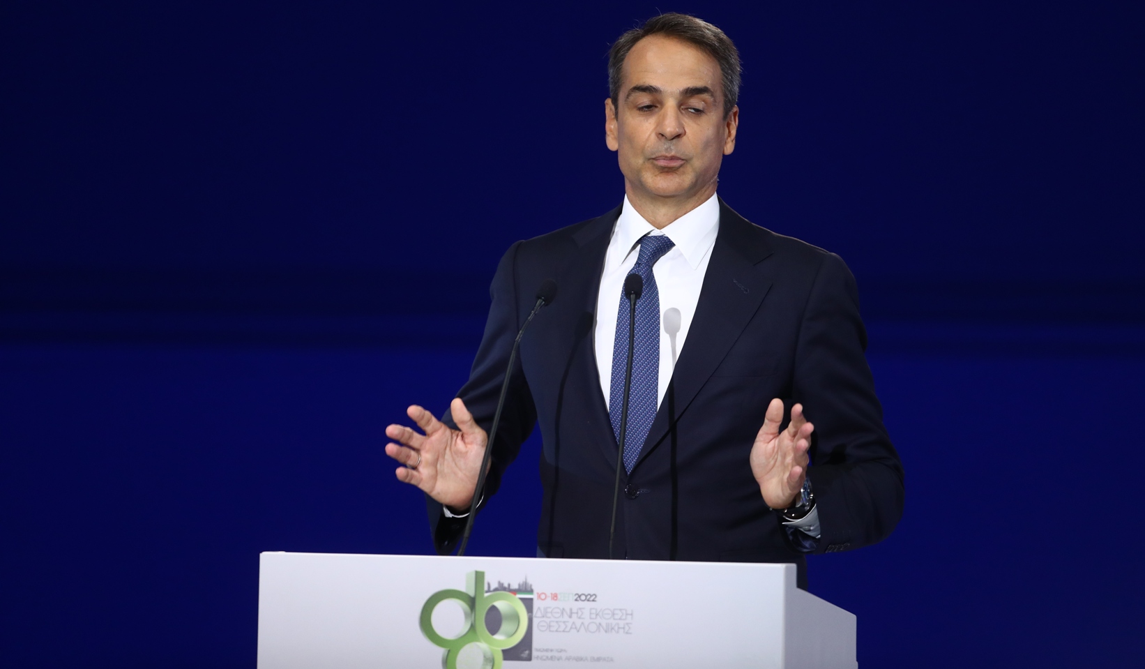 “ΔΕΝ ΗΞΕΡΑ ΓΙΑ ΤΙΣ ΕΠΙΣΥΝΔΕΣΕΙΣ”, “ΦΤΑΙΕΙ Ο… ΠΟΥΤΙΝ ΓΙΑ ΤΗΝ ΑΚΡΙΒΕΙΑ ...