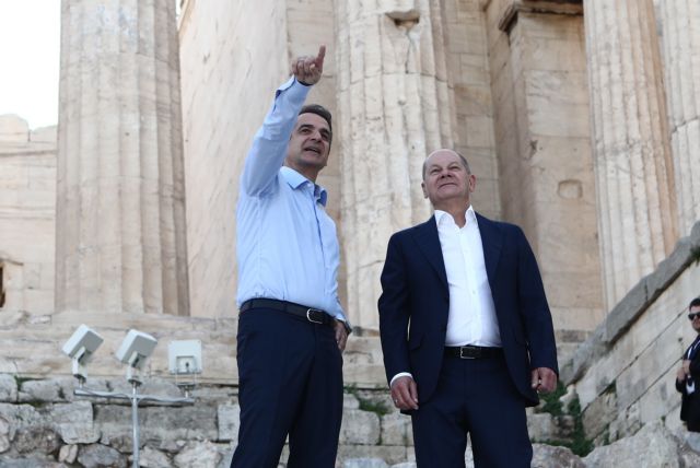 ΤΙ ΑΛΛΟ ΜΑΣ ΕΤΟΙΜΑΖΕΙ Ο ΑΘΛΙΟΣ ΓΟΥΡΛΟΜΑΤΗΣ;;; ΤΡΑΠΕΖΩΜΑ ΚΑΙ ΣΕΡΓΙΑΝΙ ...