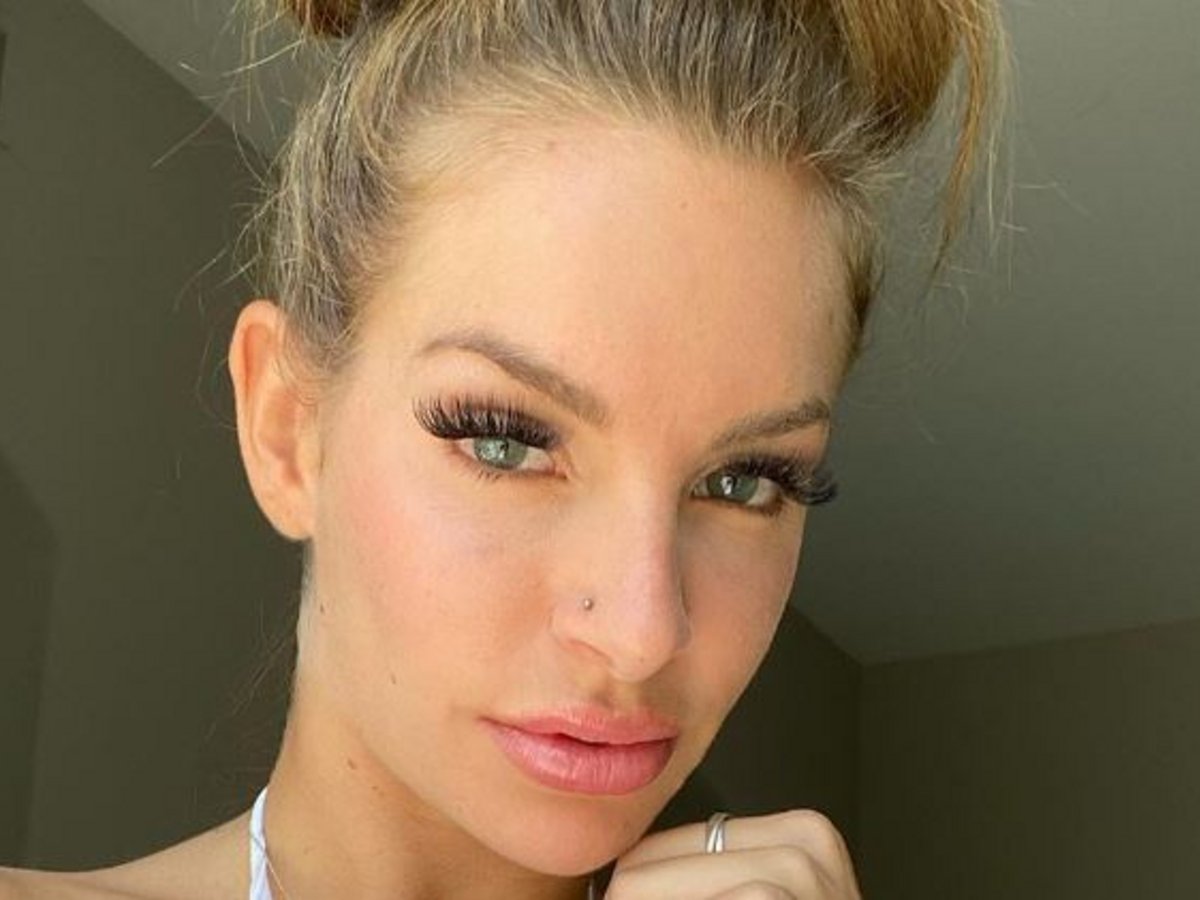 Γνωστή πορνοστάρ δήλωσε ότι έχει μάνατζερ… τον πατέρα της! «Το πορνό ...