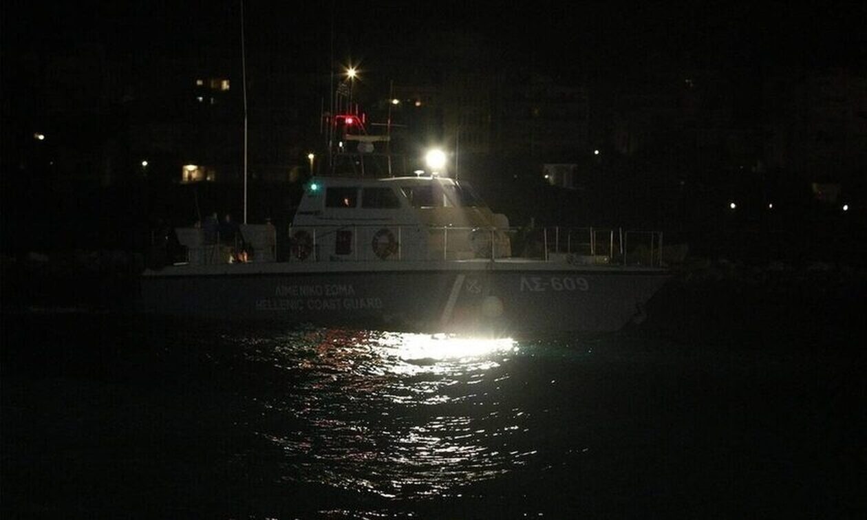 ΤΡΑΓΩΔΙΑ ΣΤΗΝ ΠΑΤΜΟ. ΝΕΚΡΟΣ Ο ΚΑΠΕΤΑΝΙΟΣ ΤΟΥ ΡΥΜΟΥΛΚΟΥ ΠΟΥ ΒΥΘΙΣΤΗΚΕ ...