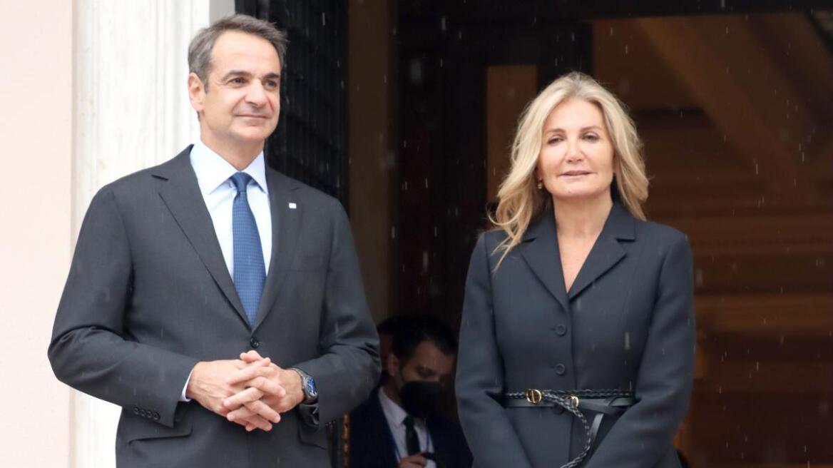 “ΣΤΟ ΛΟΝΔΙΝΟ, με το κυβερνητικό αεροπλάνο;” – Makeleio.gr