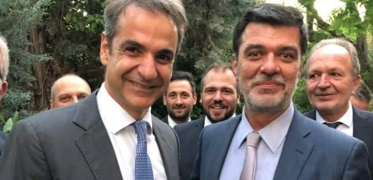 ΔΕΝ ΕΧΟΥΝ ΤΕΛΟΣ ΟΙ ΤΡΟΜΕΡΕΣ ΑΠΟΚΑΛΥΨΕΙΣ ΓΙΑ ΤΟΝ “ΜΑΥΡΟΓΥΑΛΟΥΡΟ” ΤΗΣ ΝΔ ...