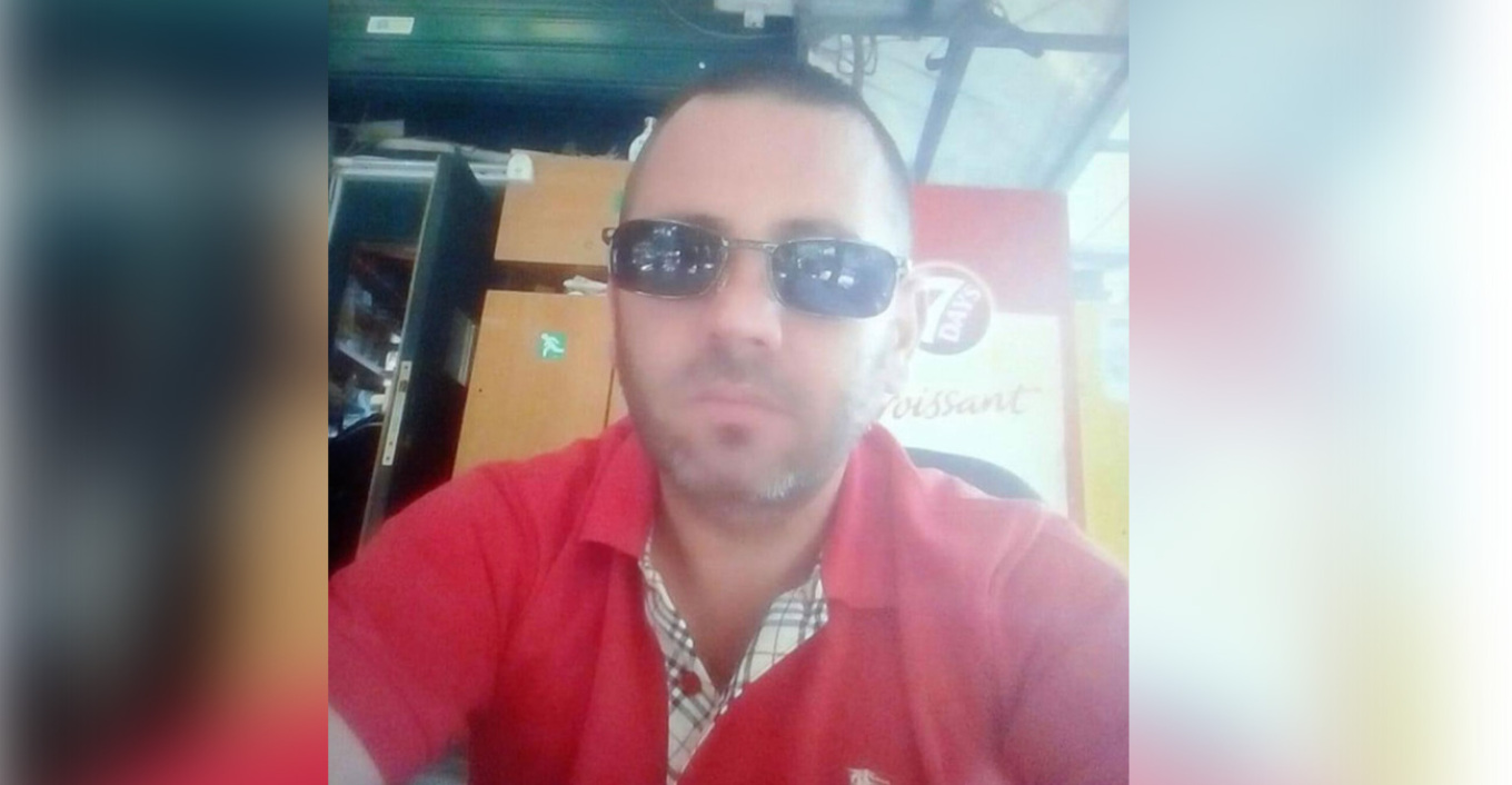 ΠΡΟΣΠΑΘΕΙ ΝΑ ΤΗ ΒΓΑΛΕΙ ΚΑΘΑΡΗ Η ΜΑΝΑ ΤΟΥ ΑΛΒΑΝΙΚΟΥ ΤΕΡΑΤΟΣ!!! “ΓΙΑ ΜΕΝΑ ...