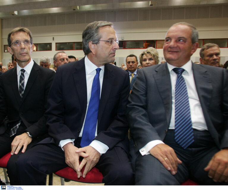 “ΒΡΩΜΙΚΟΙ ΧΑΡΙ” ΣΕ ΤΑΒΕΡΝΕΙΟ ΓΙΑ ΝΑ ΦΥΛΑΞΟΥΝ ΤΟΝ Κ@ΛΟ ΤΟΥΣ. ΣΑΜΑΡΑΣ ...