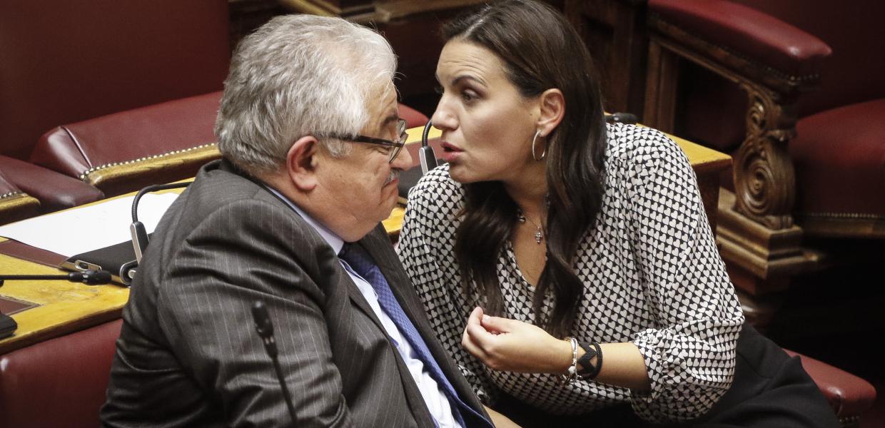 ΣΚΑΝΔΑΛΟ ΥΠΟΚΛΟΠΕΣ – “ΠΟΛΛΑΠΛΑ ΕΓΚΕΦΑΛΙΚΑ”! “ΒΟΜΒΑΡΔΙΣΜΟΣ” ΔΙΚΑΣΤΩΝ KAI ...