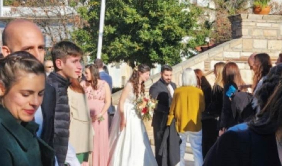 ΑΠΟΚΛΕΙΣΤΙΚΟ ΡΕΠΟΡΤΑΖ ΜΕ ΠΛΟΥΣΙΟ ΦΩΤΟΓΡΑΦΙΚΟ ΥΛΙΚΟ ΣΤΟ ΜΑΚΕΛΕΙΟ ΠΟΥ ...