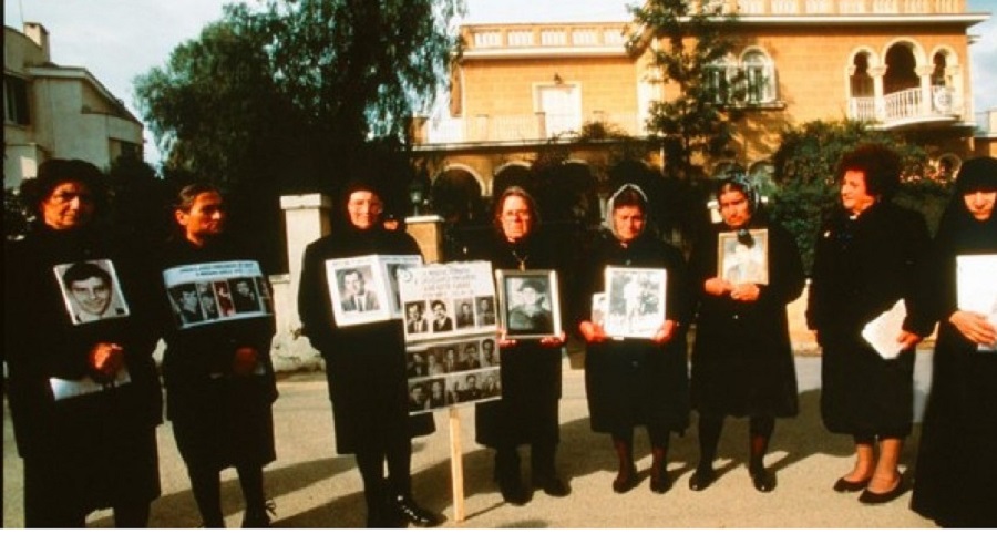 «ΕΦΥΓΕ» Η ΠΑΝΑΓΙΩΤΑ ΣΟΛΩΜΗ: ΜΑΝΑ, ΘΡΥΛΟΣ, ΣΥΜΒΟΛΟ ΤΟΥ ΚΥΠΡΙΑΚΟΥ ...