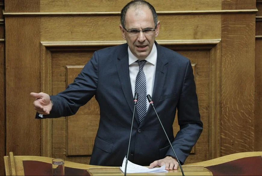 ΑΙΣΧΡΟ ΘΡΑΣΟΣ ΑΠΟ ΤΟΝ… “ΕΓΚΡΙΤΟ ΣΥΝΤΑΓΜΑΤΟΛΟΓΟ”! Ο ΓΕΡΑΠΕΤΡΙΤΗΣ ΤΑ ...