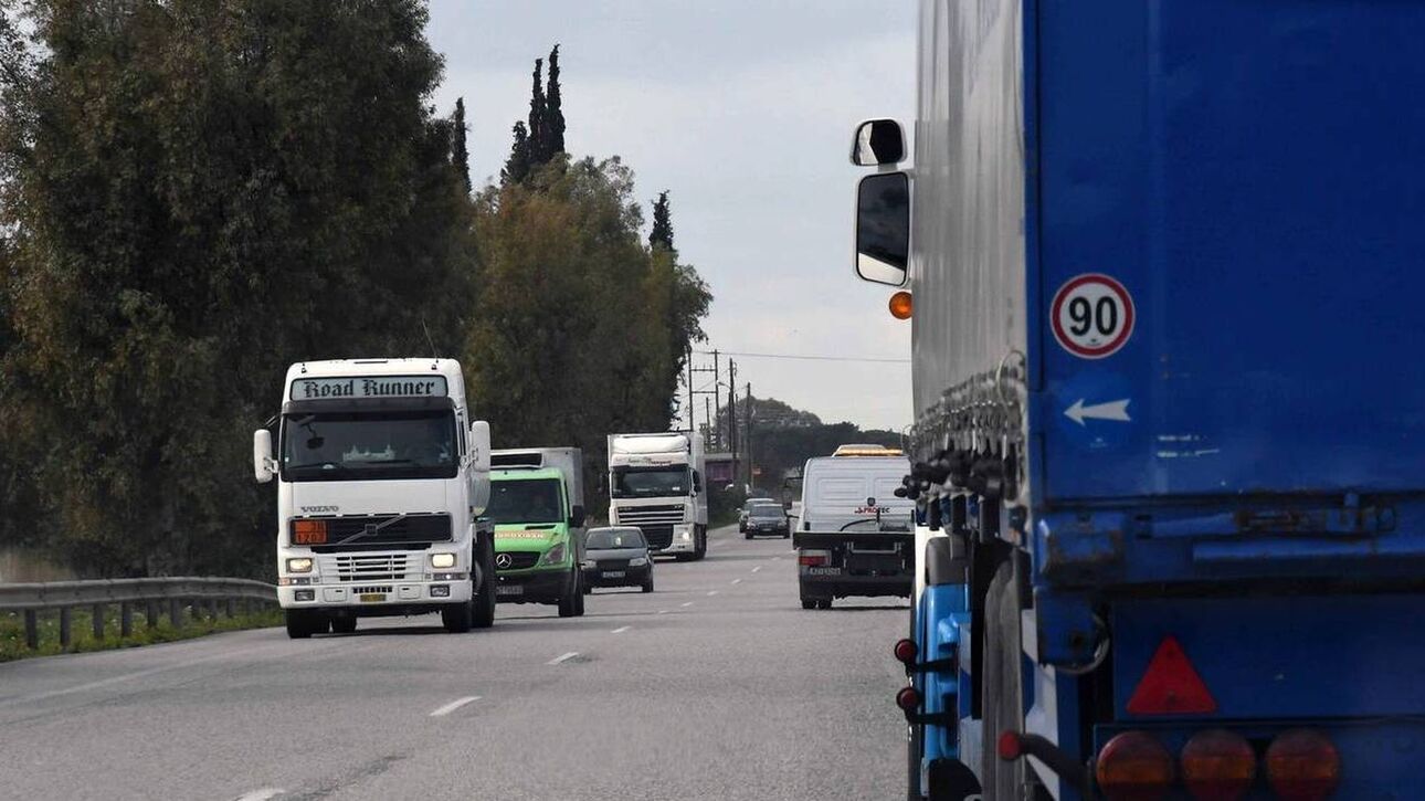 ΝΤΑΛΙΚΕΣ ΜΕ ΒΟΥΛΓΑΡΙΚΟΥΣ ΑΡΙΘΜΟΥΣ ΚΥΚΛΟΦΟΡΙΑΣ ΔΙΑΣΧΙΖΟΥΝ ΤΑ ΕΛΛΗΝΙΚΑ ...