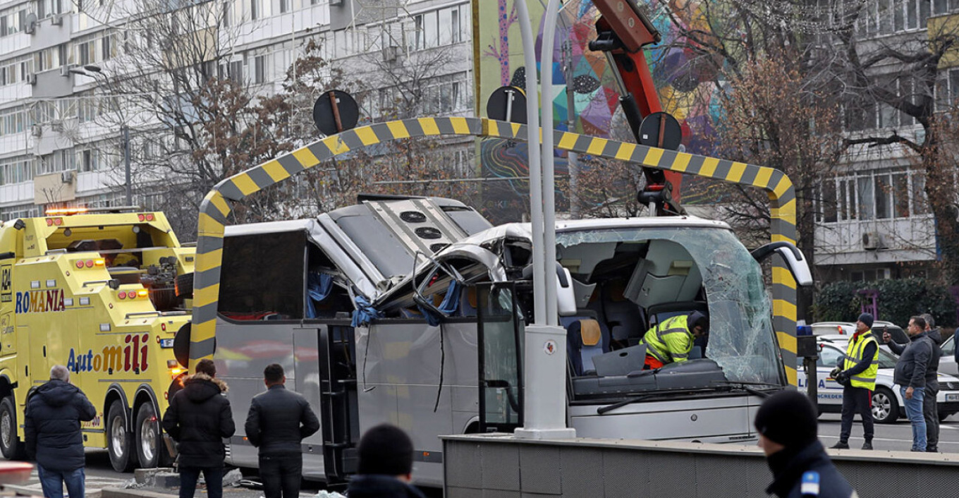 ΔΥΣΤΥΧΗΜΑ ΣΤΟ ΒΟΥΚΟΥΡΕΣΤΙ: ΒΙΝΤΕΟ ΝΤΟΚΟΥΜΕΝΟ ΑΠΟ ΤΗ ΣΤΙΓΜΗ ΠΟΥ ΤΟ ...