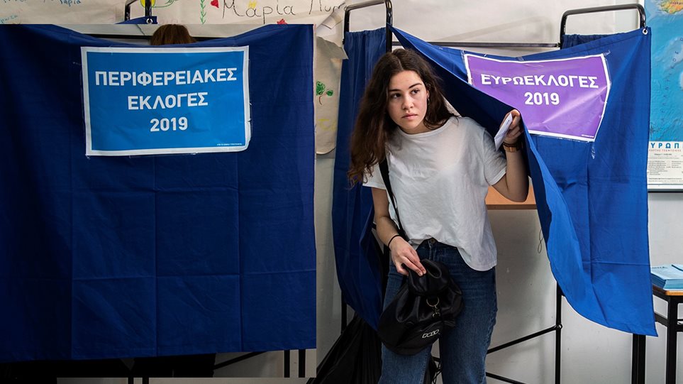 Θα παραμιλάνε το βράδυ των εκλογών! Αυτούς ΤΡΕΜΕΙ το σύστημα! ΜΑΥΡΙΣΤΕ ...