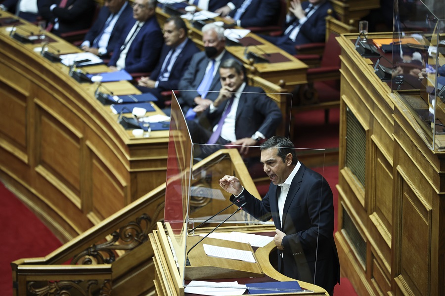 LIVE Η ΜΑΧΗ ΣΤΗ ΒΟΥΛΗ ΓΙΑ ΤΙΣ ΠΑΡΑΚΟΛΟΥΘΗΣΕΙΣ ΚΑΙ ΣΤΟ ΒΑΘΟΣ… ΠΡΟΤΑΣΗ ...