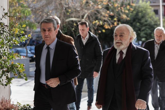 Αθώοι Κρέτσος και Καλογρίτσας για τις τηλεοπτικές άδειες – Makeleio.gr