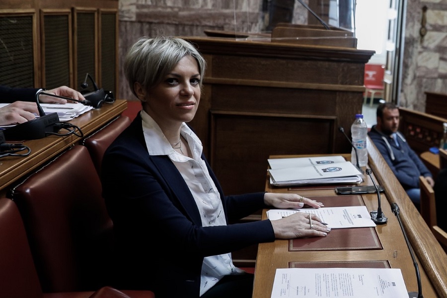 ΑΤΕΛΕΙΩΤΑ ΣΚΑΝΔΑΛΑ ΣΤΗΝ ΠΙΟ ΜΑΦΙΟΖΙΚΗ ΚΥΒΕΡΝΗΣΗ ΠΟΥ ΓΝΩΡΙΣΕ ΠΟΤΕ Ο ...