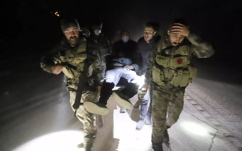 ΤΟΥΣ ΑΠΟΤΕΛΕΙΩΣΕ!!!! ΚΙ ΑΛΛΑ ΦΕΡΕΤΡΑ ΣΤΗ ΤΟΥΡΚΙΑ ΑΠΟ ΤΙΣ ΝΕΕΣ ΔΟΝΗΣΕΙΣ ...