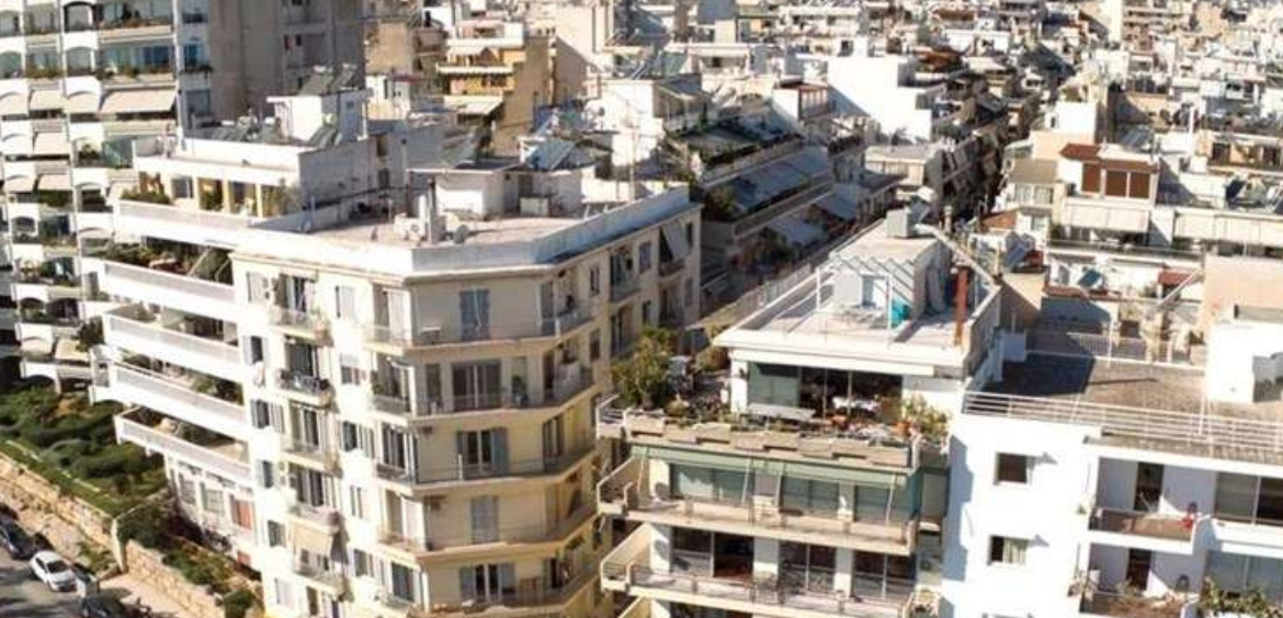 ΔΑΝΕΙΑ: Η ΜΕΓΑΛΗ ΠΛΗΓΗ ΤΗΣ ΚΟΙΝΩΝΙΑΣ. ΠΑΓΩΝΟΥΝ ΤΑ ΕΠΙΤΟΚΙΑ ΣΤΑ ...