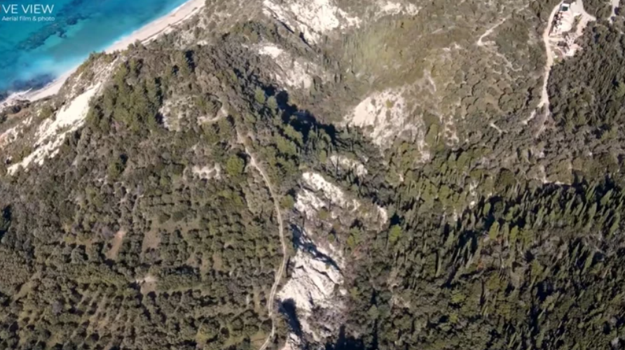 Το ρήγμα «τέρας» της Λευκάδας: Κόβει το Ιόνιο στη μέση και μπορεί να ...