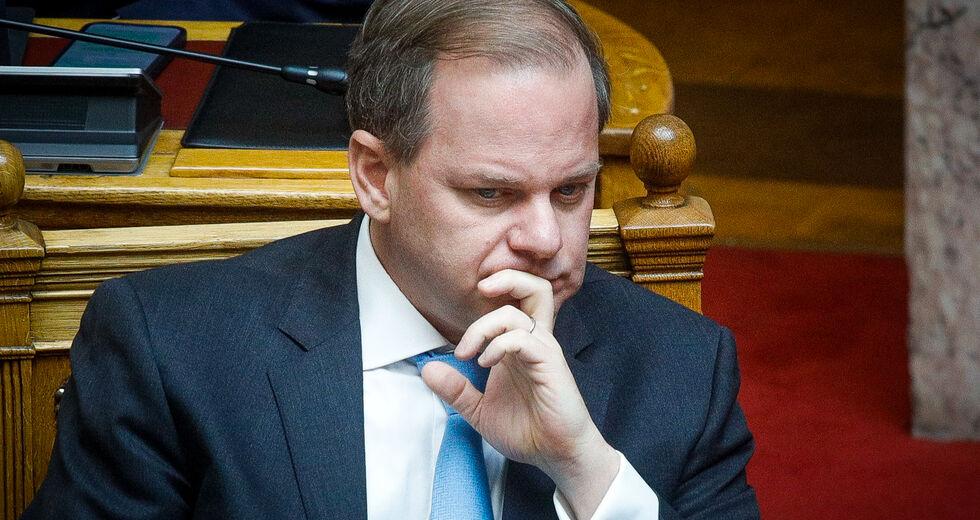 ΒΡΕ ΚΑΤΙ “ΣΥΜΠΤΩΣΕΙΣ”! ΜΕΤΑΚΛΗΤΟΣ ΣΤΟ ΓΡΑΦΕΙΟ ΤΟΥ ΥΠΟΥΡΓΟΥ ΥΠΟΔΟΜΩΝ ΚΑΙ ...