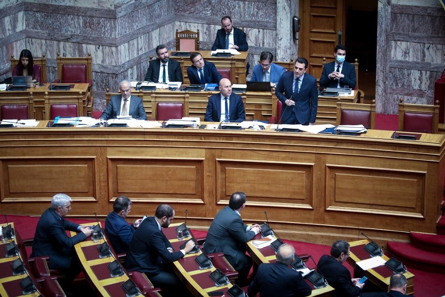 ΠΡΟΔΟΣΙΑ ΣΤΗ ΒΟΥΛΗ: ΙΔΙΩΤΙΚΟΠΟΙΗΘΗΚΕ ΤΟ ΝΕΡΟ ΜΕ ΤΙΣ ΨΗΦΟΥΣ ΜΟΝΟ ΤΩΝ ...