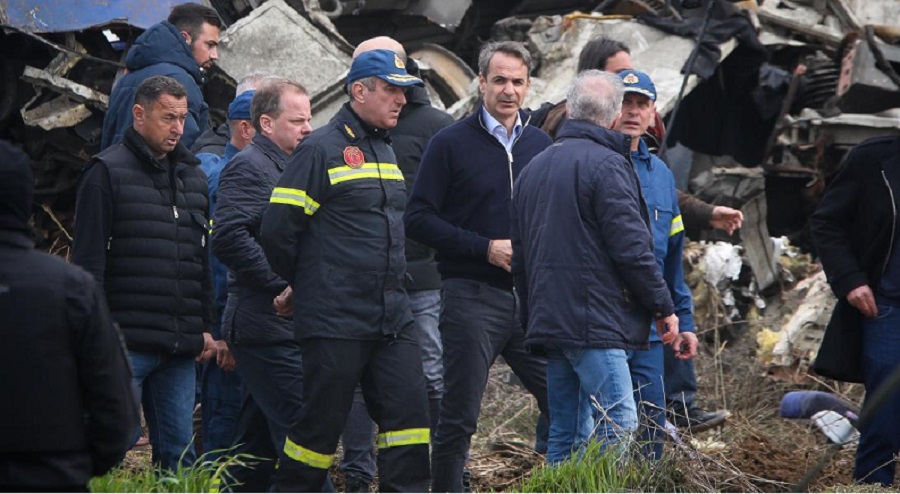 ΜΗΤΣΟΤΑΚΗΣ ΓΙΑ ΤΕΜΠΗ: «ΟΦΕΙΛΩ ΜΙΑ ΣΥΓΓΝΩΜΗ ΣΤΟΥΣ ΣΥΓΓΕΝΕΙΣ ΤΩΝ ΘΥΜΑΤΩΝ ...