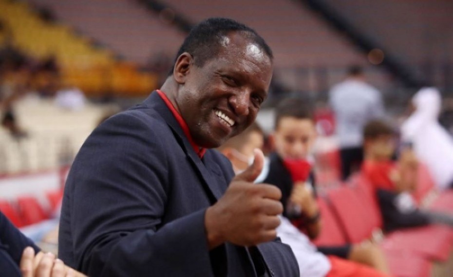 Αποθεώθηκε στο ΣΕΦ ο θρυλικός Ντέιβιντ Ρίβερς – Makeleio.gr