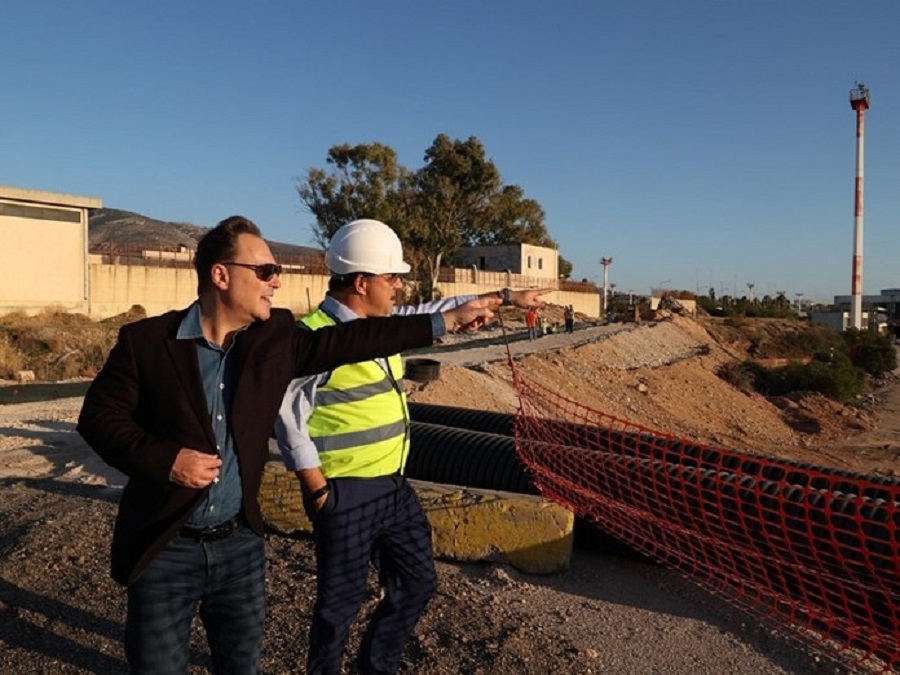 Η ΜΕΓΑΛΗ ΑΠΑΤΗ ΤΟΥ ΕΛΛΗΝΙΚΟΥ: ΟΙ ΗΜΕΤΕΡΟΙ ΚΟΥΛΗ ΚΑΙ ΜΠΟΥΜΠΟΥΚΟΥ ΠΟΥ ...