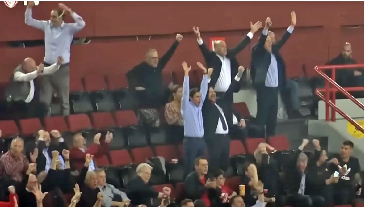 ΟΙ ΑΓΓΕΛΟΠΟΥΛΟΙ ΣΤΑ ΜΟΝΟΠΑΤΙΑ ΤΗΣ ΜΑΦΙΑΣ,ΔΙΠΛΑ ΣΤΟΝ ΑΡΧΙΜΑΦΙΟΖΟ ΤΩΝ ...