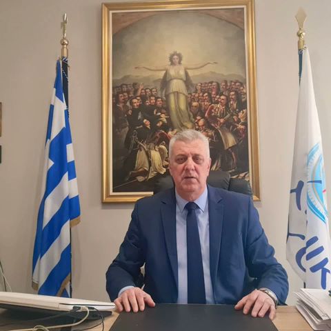 ΚΑΤΑΓΓΕΛΙΑ για τον καραβανά της “Ελληνικής Λύσης” : “Τσάμπα φούμαρα ...