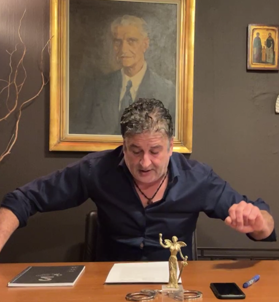 ΕΝΑ ΑΠΟ ΤΑ ΔΥΝΑΤΟΤΕΡΑ Live ΤΩΝ ΤΡΙΩΝ ΕΤΩΝ Η ΔΙΚΟΓΡΑΦΙΑ ΠΟΥ ΑΓΝΟΕΙΤΑΙ
