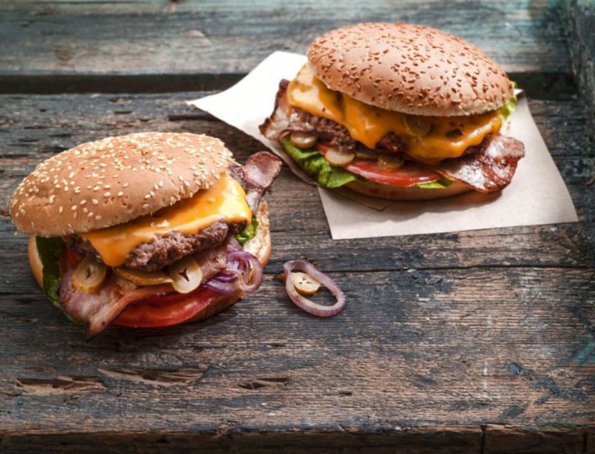 Πόση ώρα χρειάζεται να κάνουμε γυμναστική για να «κάψουμε» ένα μπέργκερ ...