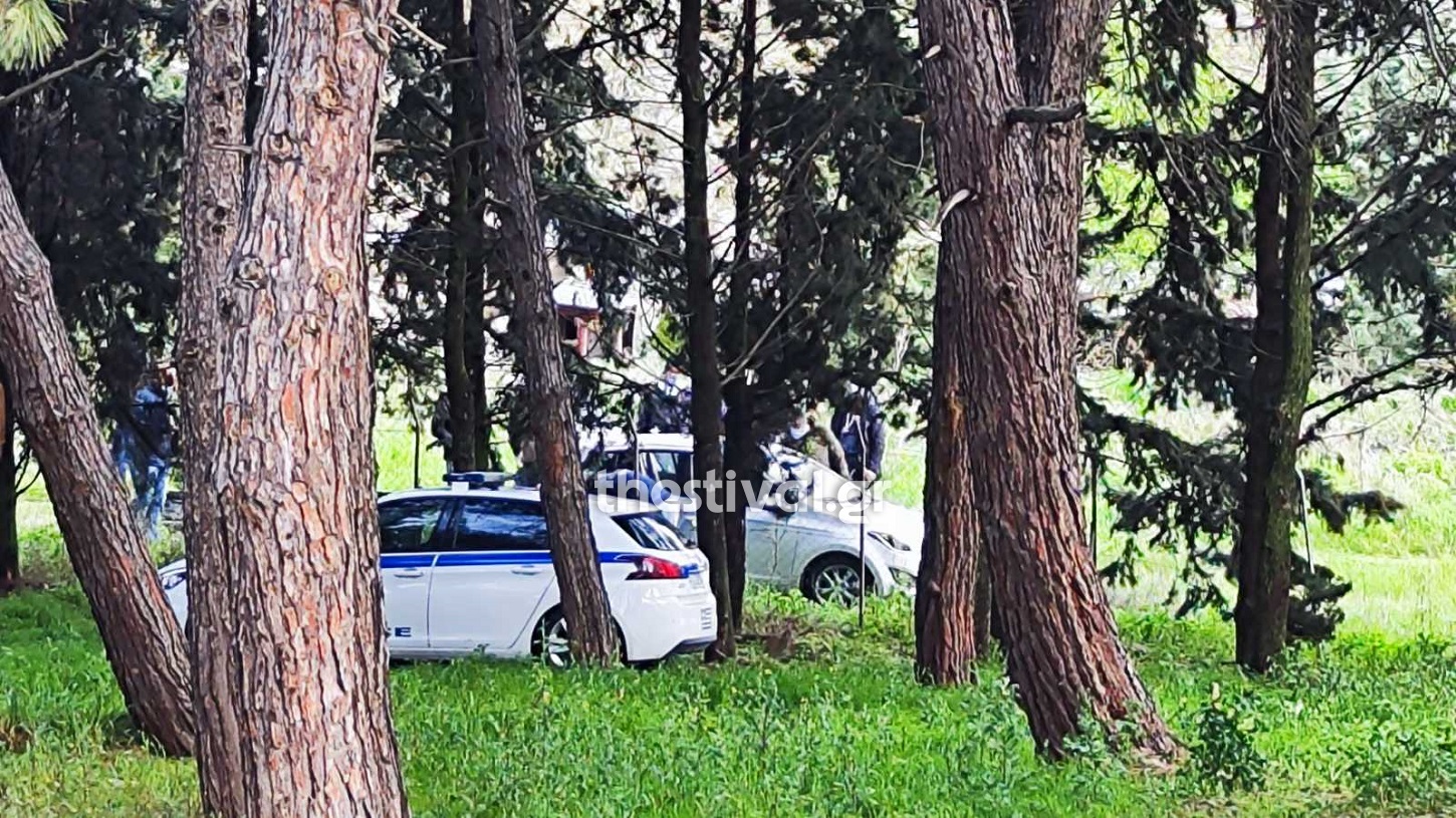 Ο ΓΙΟΣ ΣΚΟΤΩΣΕ ΤΗΝ ΜΗΤΕΡΑ ΤΟΥ ΣΤΗ ΘΕΣΣΑΛΟΝΙΚΗ. ΤΗΝ ΠΥΡΟΒΟΛΗΣΕ ΕΞ ΕΠΑΦΗΣ ...