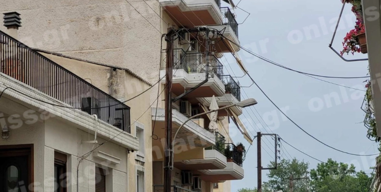 Λάρισα: Εκτός κινδύνου νοσηλεύεται η 13χρονη που έπεσε από τον 3ο όροφο ...