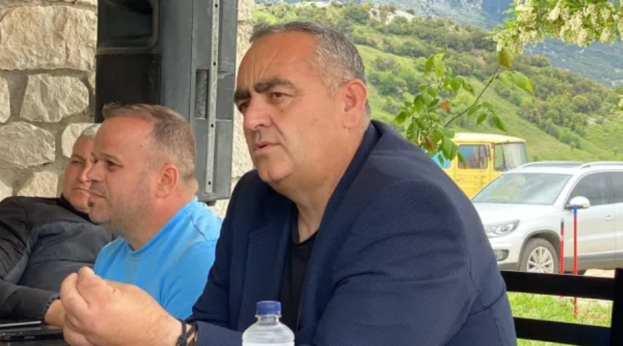 “ΕΙΜΑΣΤΕ ΠΟΛΥ ΠΕΡΗΦΑΝΟΙ ΓΙΑ ΤΟΝ ΓΙΟ ΜΑΣ” ΛΕΝΕ ΟΙ ΓΟΝΕΙΣ ΤΟΥ ΦΡΕΝΤΥ ...