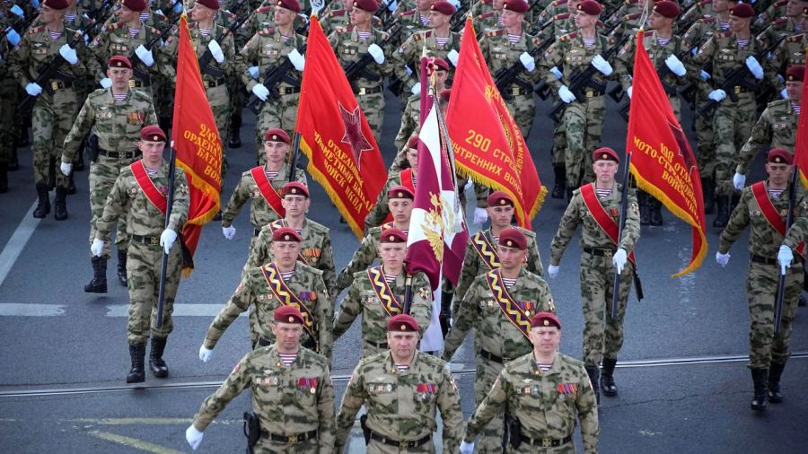 ΣΤΗ ΜΟΣΧΑ ΓΙΟΡΤΑΖΟΥΝ ΤΗΝ ΗΜΕΡΑ ΝΙΚΗΣ – ΤΗΝ 78Η ΕΠΕΤΕΙΟ ΓΙΑ ΤΗ ΝΙΚΗ ΕΠΙ ...