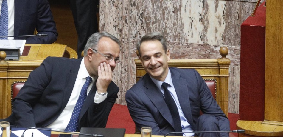 ΝΔ: Νέα φορολογικά βάρη για 1 εκατ. ελεύθερους επαγγελματίες – Makeleio.gr
