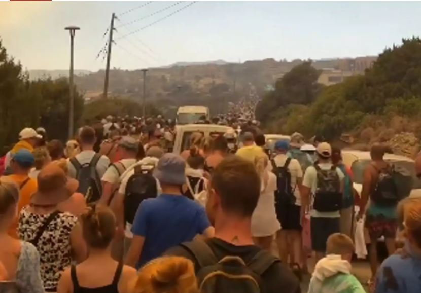 ΘΑ ΕΧΟΥΜΕ “ΝΕΟ ΜΑΤΙ”; Ο ΘΕΟΣ ΝΑ ΒΑΛΕΙ ΤΟ ΧΕΡΙ ΤΟΥ! ΠΥΡΙΝΗ ΚΟΛΑΣΗ ΣΤΗ ...