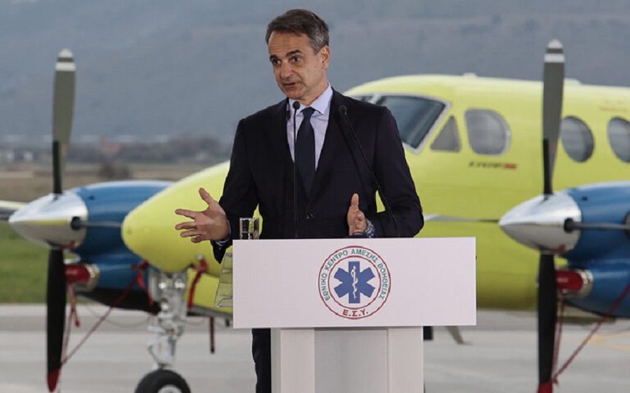 ΟΡΓΗ ΤΩΝ ΣΥΓΓΕΝΩΝ ΤΟΥ ΓΙΑΤΡΟΥ ΠΟΥ ΕΣΒΗΣΕ ΓΙΑΤΙ ΔΕΝ ΥΠΗΡΧΕ ΕΚΑΒ ΝΑ ΤΟΝ ...