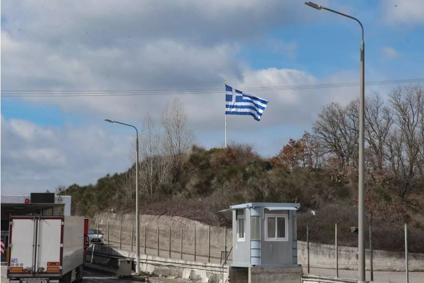ΚΛΙΝΙΚΑ ΝΕΚΡΟΣ! ΑΝΑΣΤΑΤΟΣ Ο ΕΒΡΟΣ – 33ΧΡΟΝΟΣ ΤΟΥΡΚΟΣ ΜΕΤΑΝΑΣΤΗΣ “ΘΕΡΙΣΕ ...