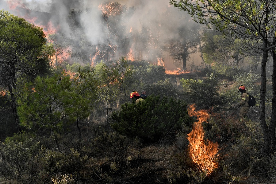 Σε ποιες περιοχές υπάρχει αυξημένος κίνδυνος πυρκαγιάς για αύριο, Τρίτη ...