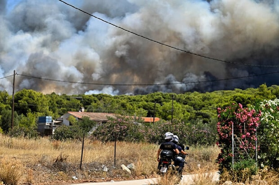 ΜΑΙΝΕΤΑΙ Ο ΠΟΛΕΜΟΣ ΜΕ ΤΙΣ ΦΩΤΙΕΣ ΣΕ ΑΤΤΙΚΗ ΚΑΙ ΒΟΙΩΤΙΑ: ΠΟΥ ΕΧΕΙ ΤΩΡΑ ...