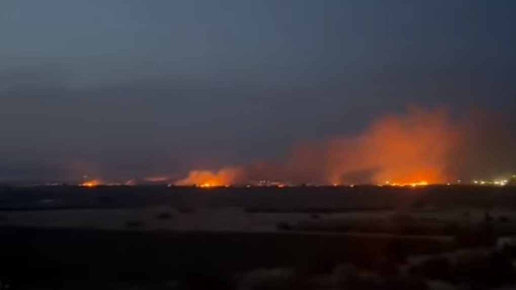 ΔΡΑΜΑΤΙΚΕΣ ΩΡΕΣ! ΦΡΙΚΙΑΣΤΙΚΗ ΝΥΧΤΑ! ΑΝΕΞΕΛΕΓΚΤΗ Η ΦΟΝΙΚΗ ΠΥΡΚΑΓΙΑ ΣΤΗ ...