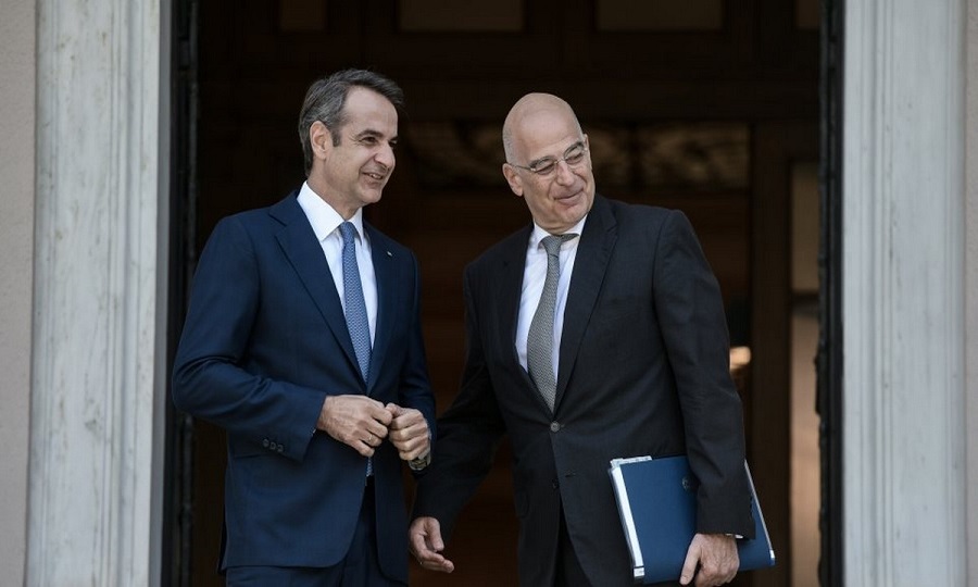ΠΛΑΚΩΣΑΝΕ ΚΑΙ ΟΙ ΓΥΦΤΟΙ: Η ΕΚΠΑΙΔΕΥΣΗ ΤΩΝ ΟΥΚΡΑΝΩΝ ΠΙΛΟΤΩΝ ΣΤΑ F-16 ΘΑ ...