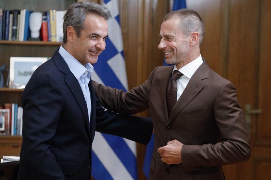 ΕΠΙΚΟΙΝΩΝΙΑΚΟ ΦΙΑΣΚΟ ΑΠΟ ΤΟ ΓΡΑΦΕΙΟ ΤΥΠΟΥ ΤΟΥ ΜΑΞΙΜΟΥ: ΠΑΡΟΥΣΙΑΖΟΥΝ ΩΣ ...